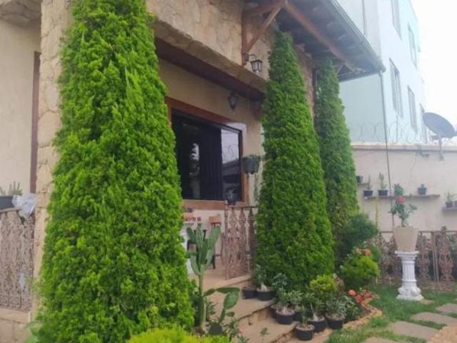 Casa de 800 m² com 3 quartos à venda no Morumbi