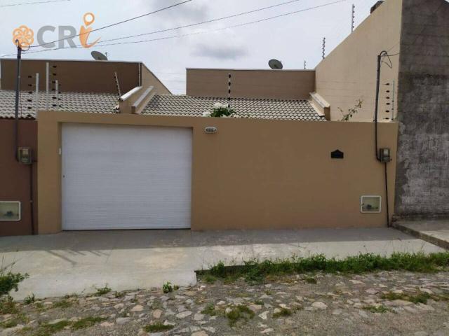 Casa de 80 m² na D Divineia Aquiraz CE, aluguel por R$ 1.200/mês