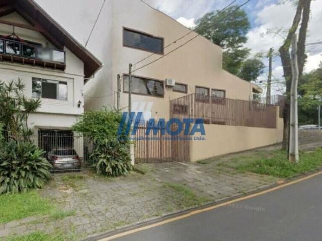 Casa de 93 m² na Fernando Simas Mercês Curitiba PR, aluguel por R$ 3.200/mês