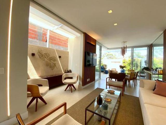 CASA DECORA, THE SQUARE VILLAGE ! ALAN 20614