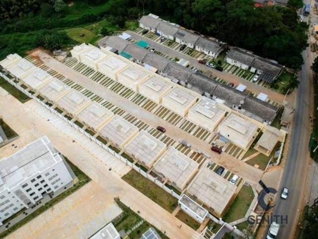 Casa Decorada com 3 dormitórios à venda por R$ 320.000 Caucaia do Alto