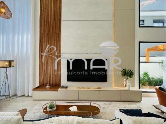 Casa decorada, rua larga, 6 suites, 550 m², Riviera de São Lourenço
