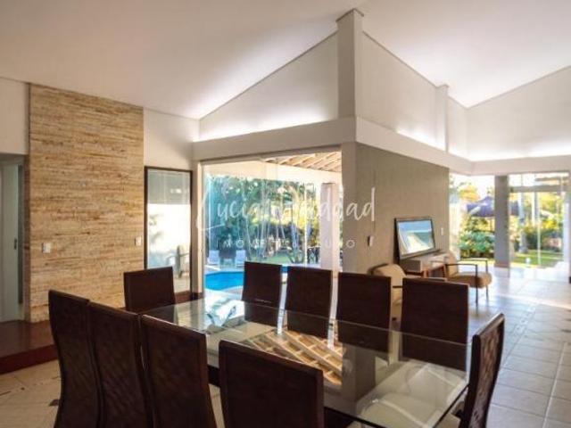 Casa Deck Vale das Laranjeiras