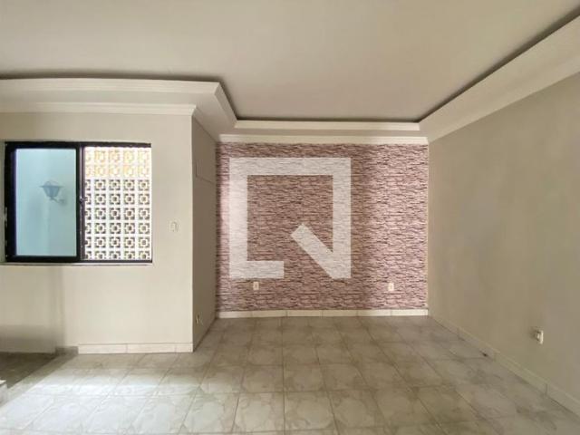 Casa, Del Castilho, 2 Quartos, 300 m2 Rio de Janeiro