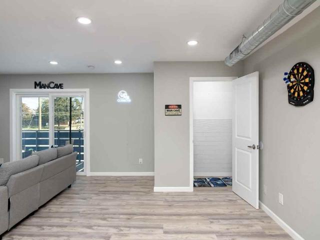Casa Del Parque Luxury Apartments Studio Apartment for Rent at 1736 W Randol Mill Rd, Arlington, TX 76012