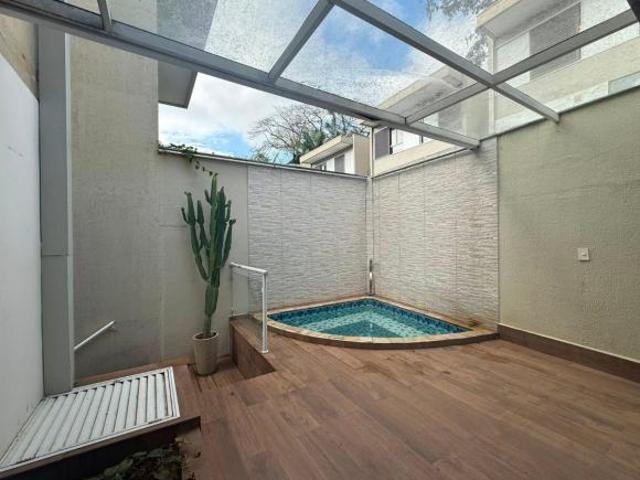 Casa Deliciosa em Condomínio 240 metros