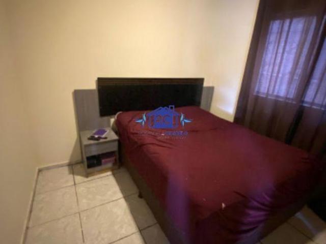 Casa disponivel no bairro Amaro ribeiro, possuindo 02 quartos, sala, copa cozinha, area de serviço,c