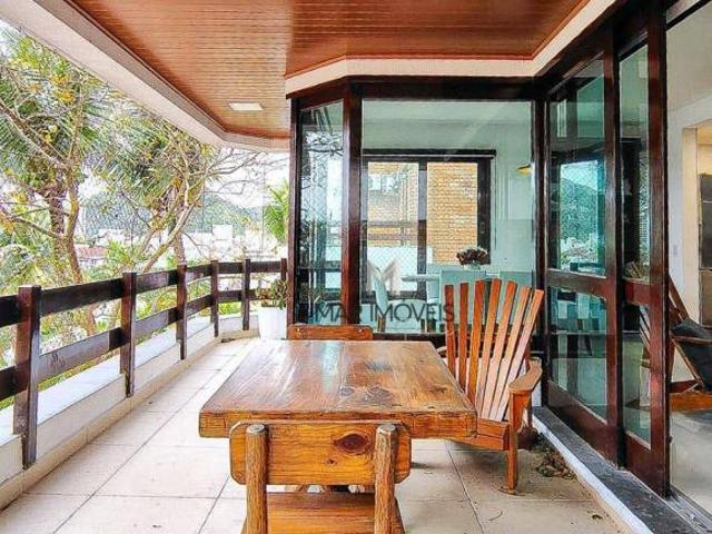 Casa Disponível para venda e locação na Praia da Enseada em Guarujá | Mar Imóveis Prime