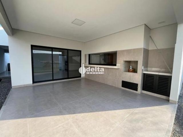 Casa disponível para venda no bairro City Uberlândia em Uberlândia MG