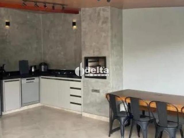 Casa disponível para venda no bairro Brasil em Uberlândia MG