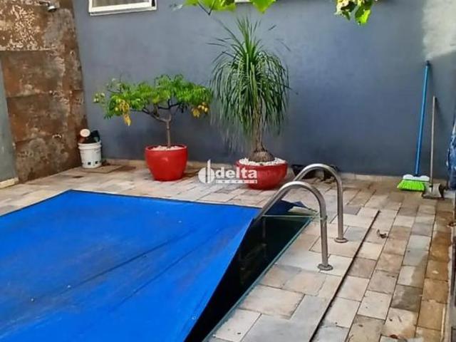 Casa disponível para venda no bairro Jardim Patrícia em Uberlândia MG