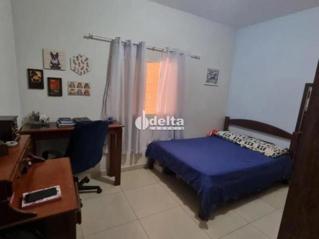 Casa disponível para venda no bairro Lagoinha em Uberlândia MG