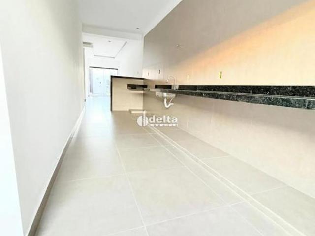 Casa disponível para venda no bairro Laranjeiras em Uberlândia MG