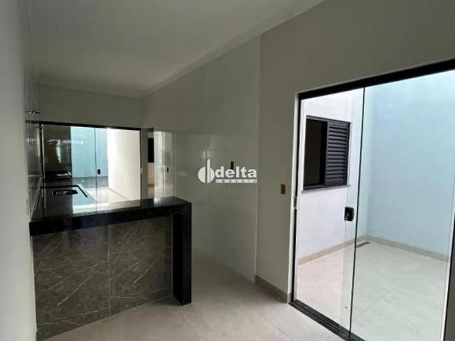 Casa disponível para venda no bairro Novo Mundo em Uberlândia MG