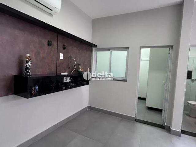 Casa disponível para venda no bairro Santa Rosa em Uberlândia MG