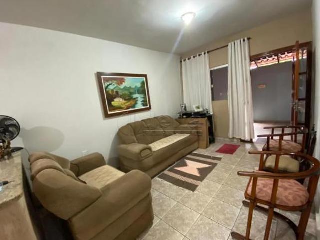 Casa disponível para venda no bairro Segismundo Pereira em Uberlândia MG