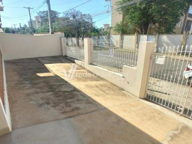 Casa disponível para venda no bairro Parque Fazendinha, em Campinas – SP