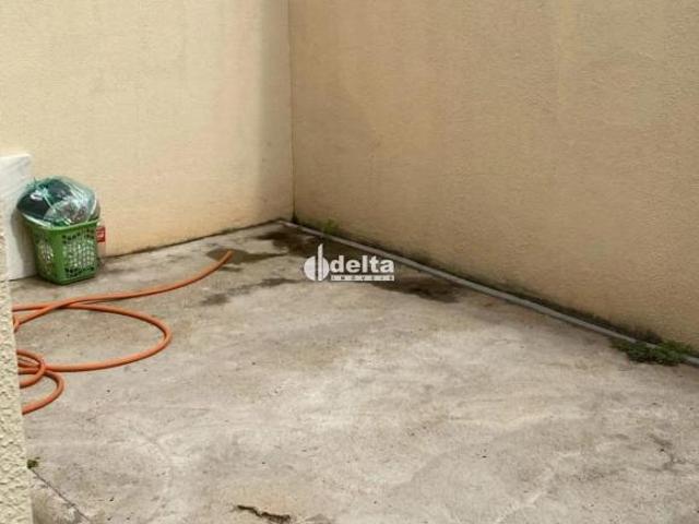 Casa disponível para venda no bairro Vigilato Pereira em Uberlândia MG