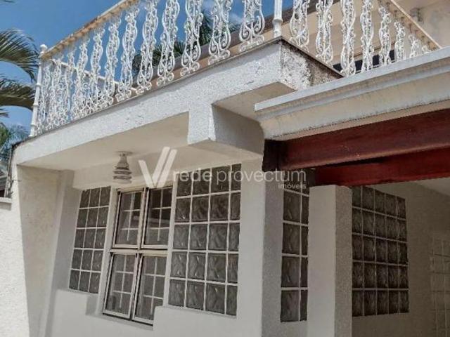 Casa disponível para venda no Condomínio Vila Flora em Sumaré, com 160 m² de ter