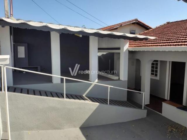 Casa disponível para venda no Jardim Paraíso, em Valinhos/SP
