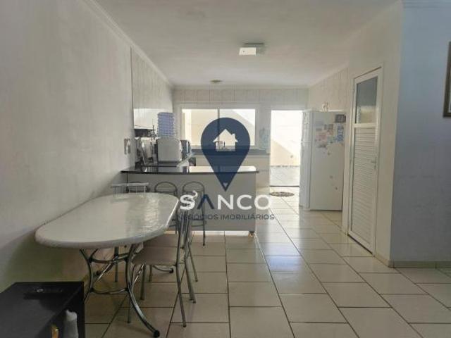 CASA DISPONÍVEL PARA VENDA, NO PARQUE RESIDENCIAL ALMERINDA CHAVES, NA CIDAD.