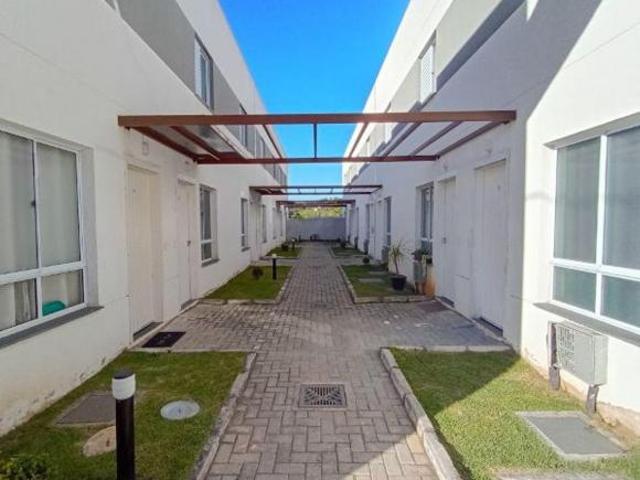 Casa disponível para venda ou locação em Cotia