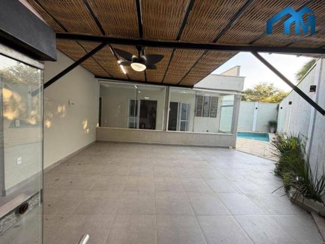 Casa disponível para venda/locação no condomínio Aldeia de Espanha Itu/SP