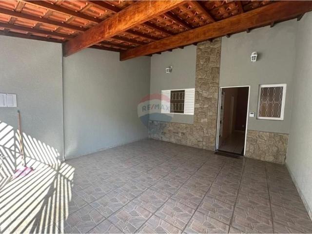 Casa disponível pra locação com 2 Suites no bairro são Cristovão