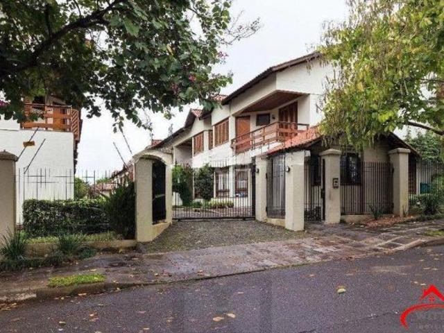 Casa do Condomínio Ilha de Majorca Bairro Tristeza 4D 232 m²