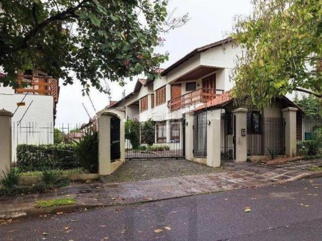 Casa do Condomínio Ilha de Majorca Bairro Tristeza 4D 232 m²