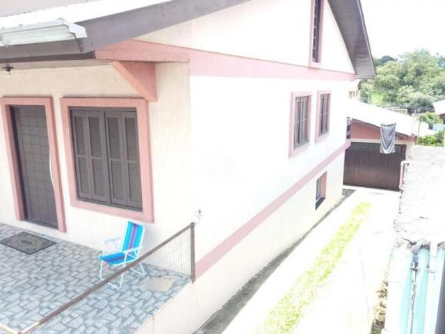 Casa dois pavimentos