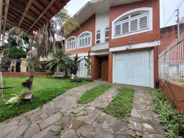 Casa Dois piso no bairro Tristeza de 4 dormitórios