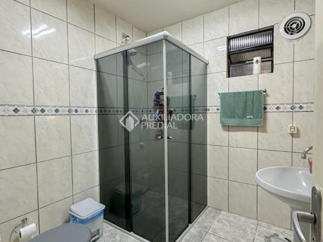 Casa dos Sonhos: 3 Dormitórios, Piscina e Quiosque com Churrasqueira