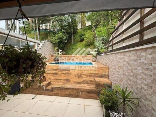 Casa dos Sonhos a venda no Km 15 Raposo – Piscina Aquecida, Gourmet e Condomínio com Lazer Completo