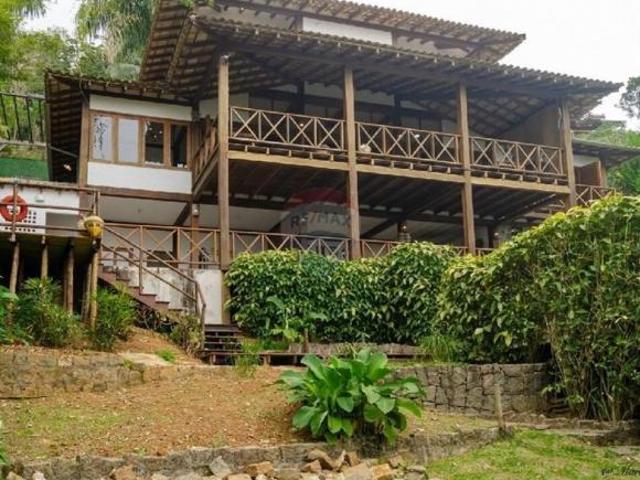 Casa dos Sonhos à Beira Mar em Ilhabela