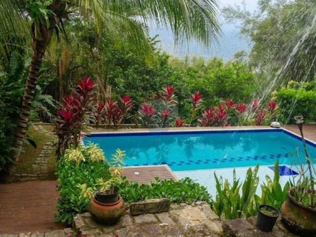 Casa dos Sonhos à Beira Mar em Ilhabela
