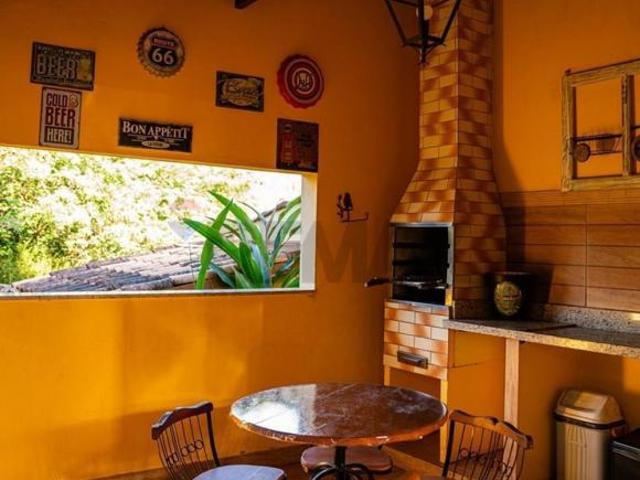 Casa dos Sonhos em Ilhabela: Sofisticação, Conforto e Qualidade de Vida em um Só Lugar