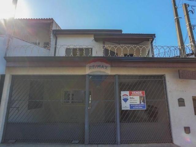 Casa dos sonhos em Jardim Napoli! 204 m², 3 quartos