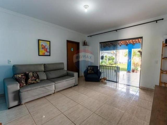 Casa dos Sonhos em Paranoá: Preço Reduzido!