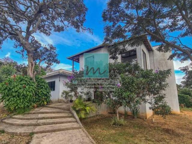 Casa dos Sonhos no Condomínio Paragem do Tripuí: Luxo, Conforto e Vista Privileg