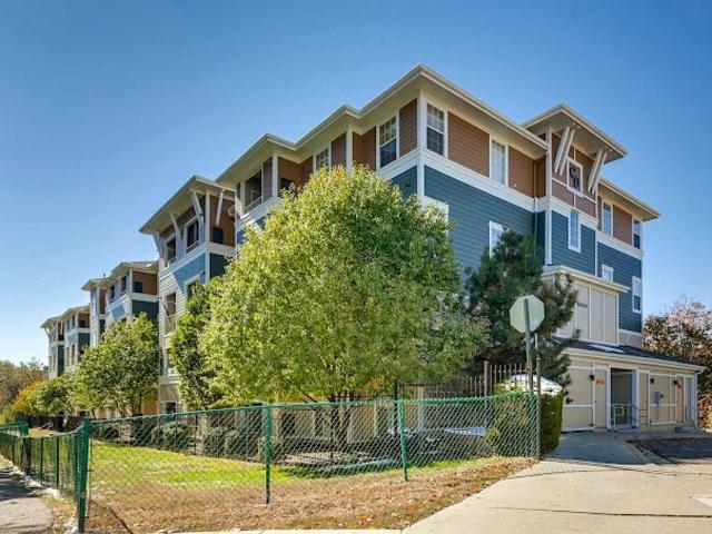 CASA DORADA 1 Bedroom Apartment for Rent at 4600 W 9th Ave, Denver, CO 80204 Vicca Park