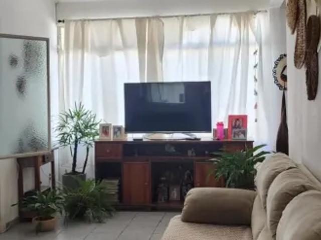Casa excelente com 300m na vista verde