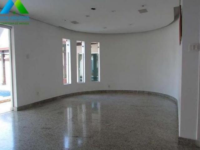 CASA EXCELENTE COM 6 QUARTOS, SUÍTES, SALAS, PISCINA, ÁREA GOURMET, LINDA VISTA! VENDA OU ALUGUEL