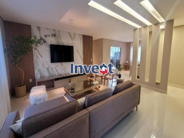 Casa Excelente, Moderna, Dentro de Condomínio, 5 Quartos, Entradas Individuais na Vereda da Cruz