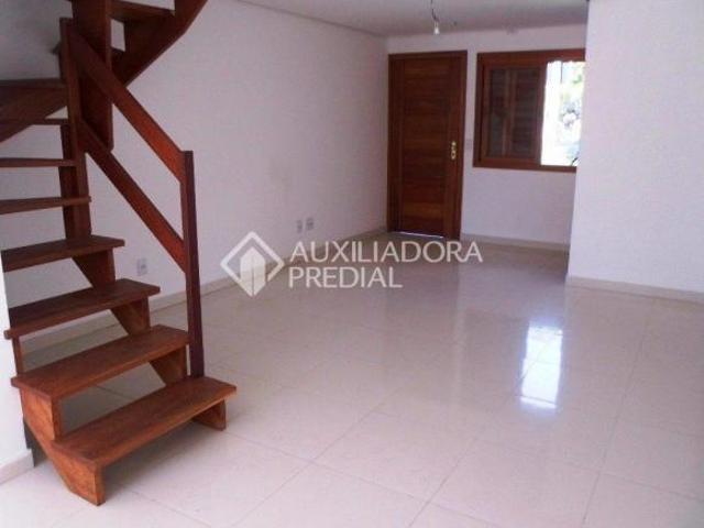 Casa excelente no Bairro Guarujá em Porto Alegre