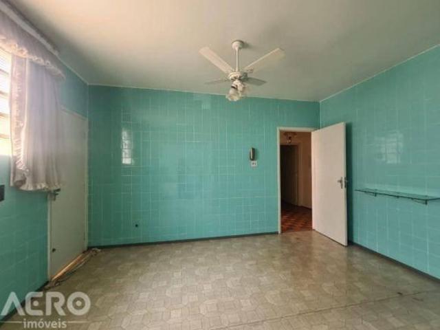 Casa excelente para clinica