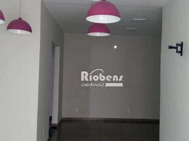 Casa Excelente para Comércio e Obter Renda