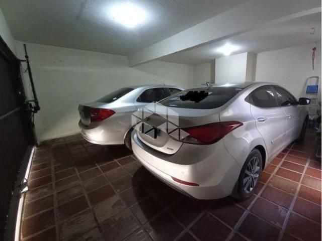 CASA EXCELENTE PARA USO COMERCIAL