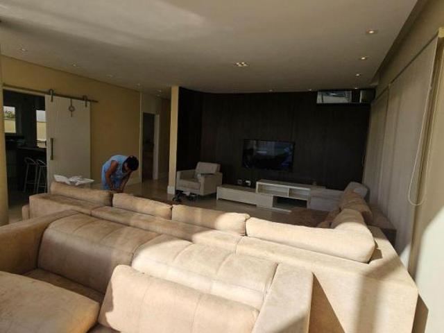 CASA EXCLUSIVA A VENDA NO COND. LORIAN BOULEVARD OSASCO