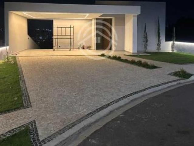 Casa Exclusiva à Venda no Condomínio San Giovanni Itatiba SP